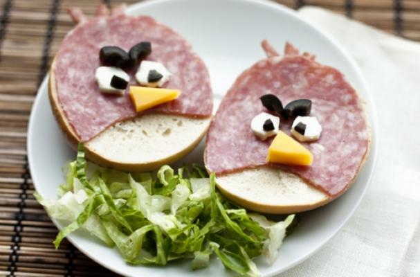 Foodista | This Angry Birds Sandwich is Perfect for Diehard Fans of the ...