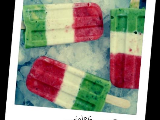 Foodista | Recipes, Cooking Tips, and Food News | italian flag popsicles! ♥